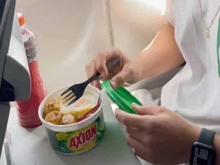 Diario del Yaqui - VIDEO: Su mamá le echa lonche en envase de jabón de ...