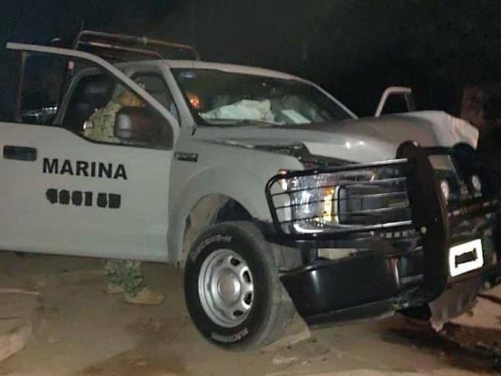 Diario del Yaqui - Choca patrulla de la Marina con poste Diario del Yaqui - Choca patrulla de la Marina con poste