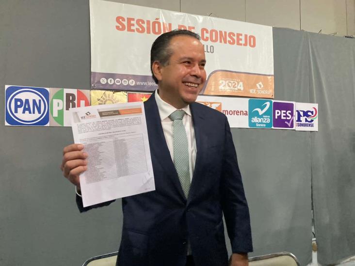 Diario Del Yaqui Antonio Toño Astiazarán Recibe Constancia De Mayoría